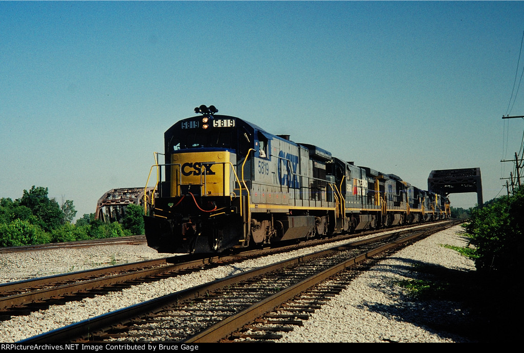 CSX 5819